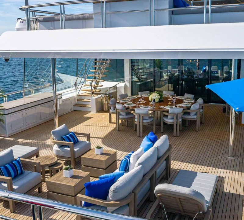 TOP FIVE II Yacht Charter Details, Hakvoort | CHARTERWORLD Luxury ...